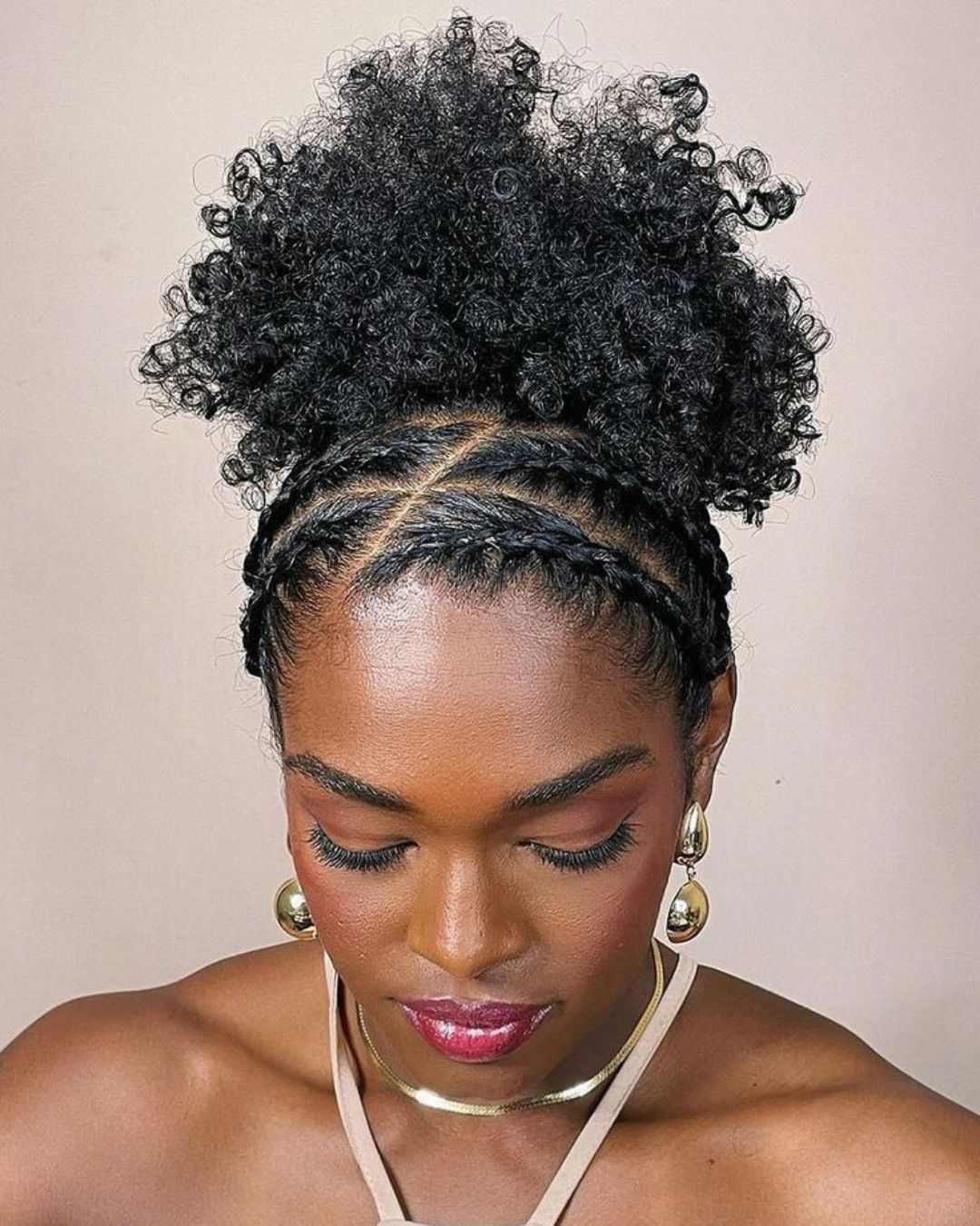Cute Afro Puff Hairstyles To Try in 2025